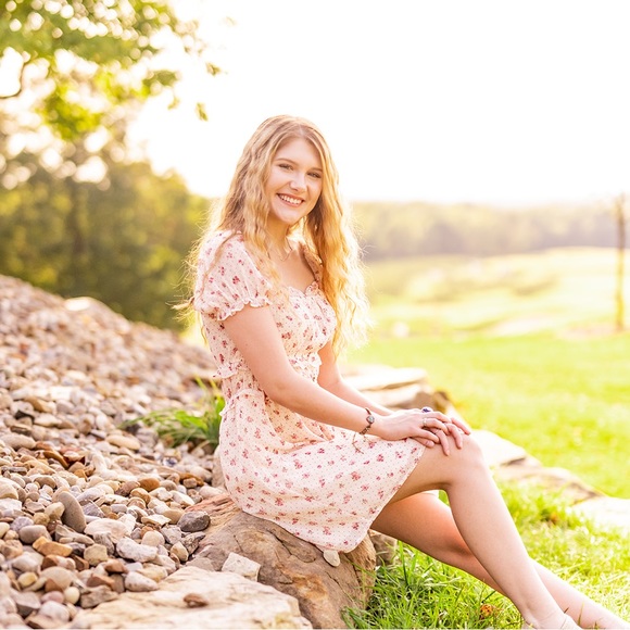 Kaylee's Closet (@kaylee_alexis_7) | Poshmark